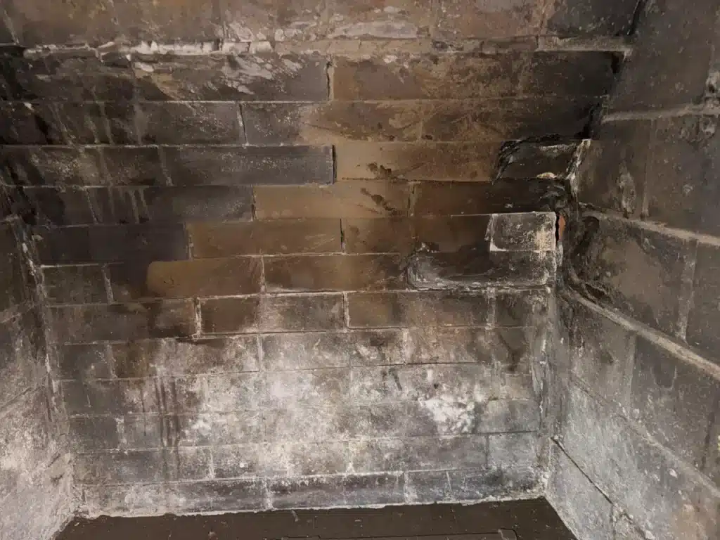 Fireplace Safety Tips | Do's and Don'tsHow to Identify and Repair ...
